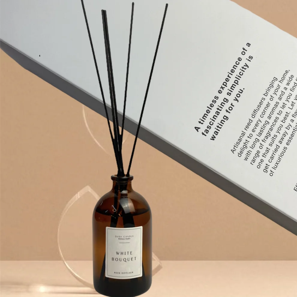 DeDe Candle & Body - White Bouquet Reed Diffuser | hipicon