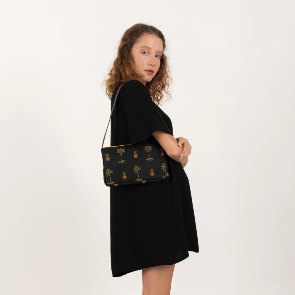 Thirty Three Design - Palm Print Baguette Bag | hipicon