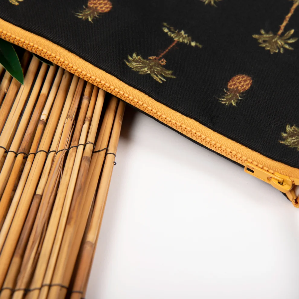 Thirty Three Design - Palm Print Baguette Bag | hipicon