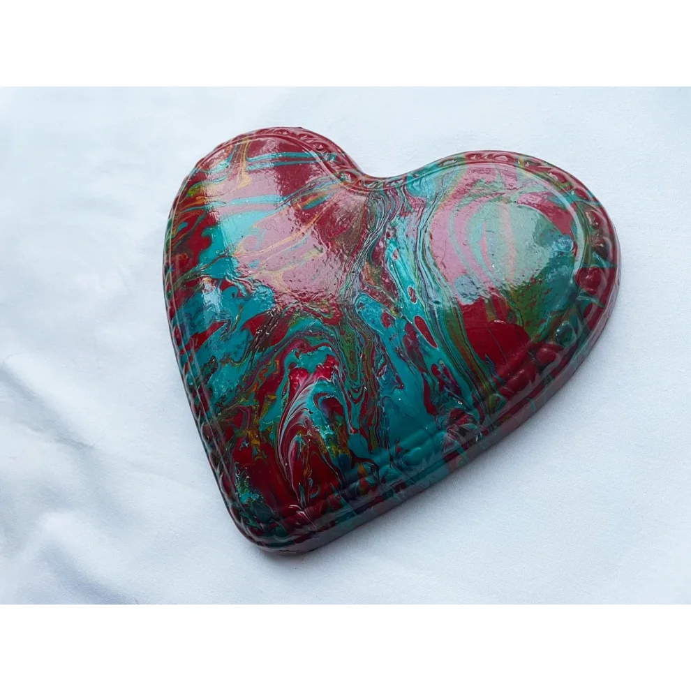 Ebru Sayer Art & Design - Ceramic Pouring Heart Decorative Object | hipicon
