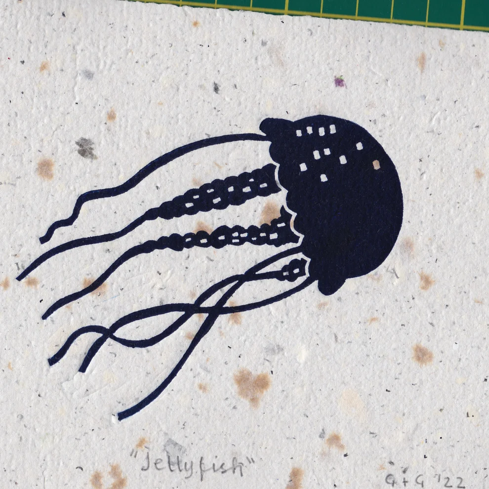 Çaçiçakaduz - Jellyfish Limba Wood Framed Lino Print | hipicon