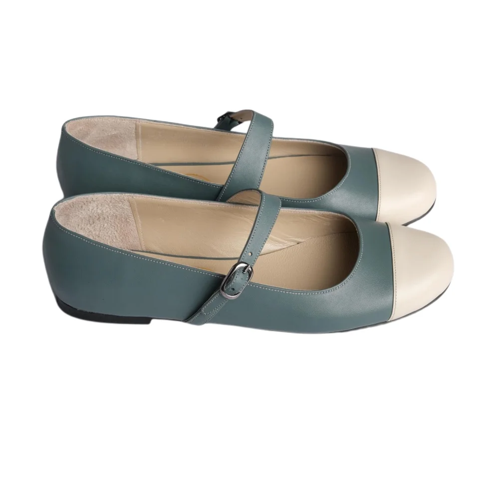 Makiela - Leon Flats Shoes 39 | hipicon