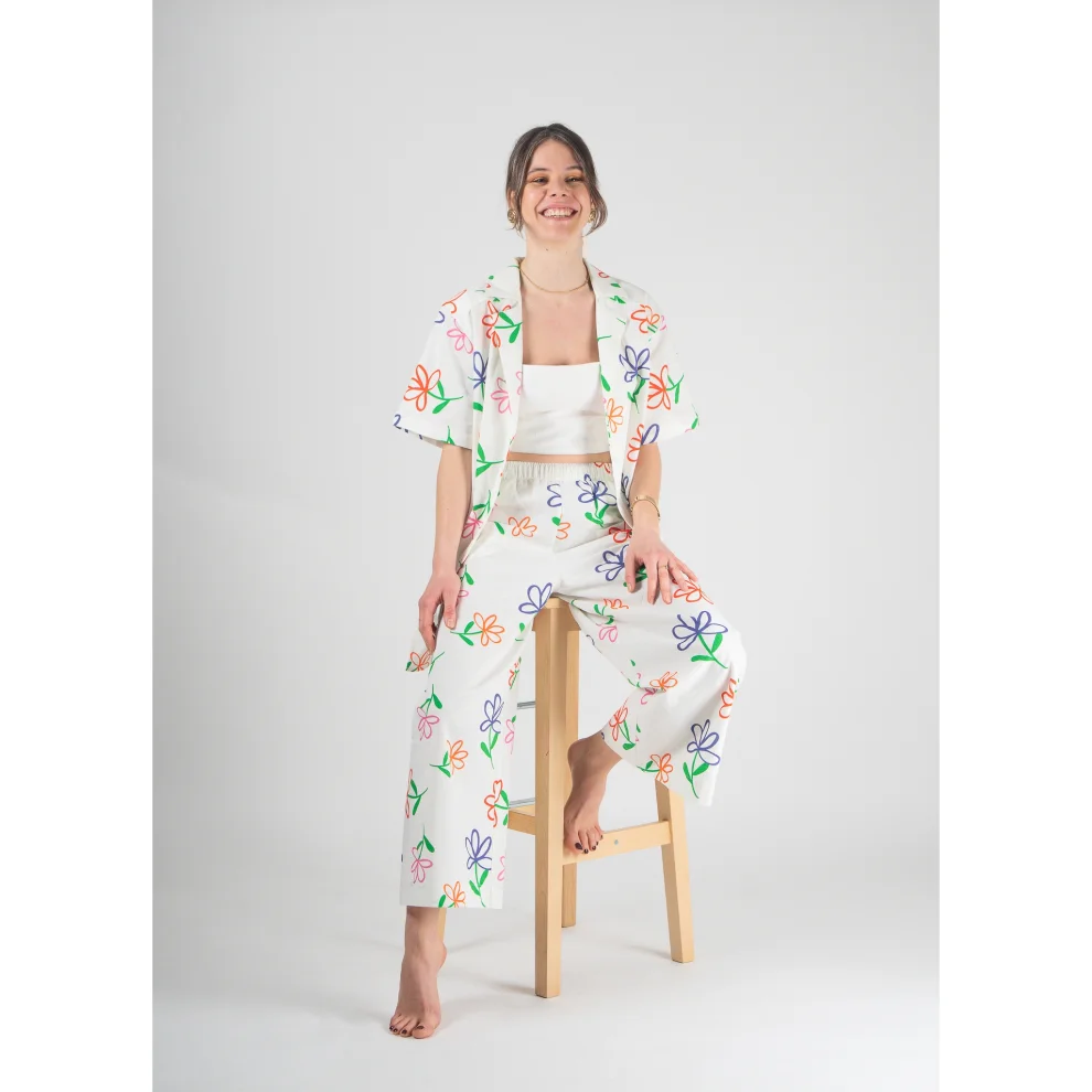 Pemy Store - Breeze Casual Fit Pants L White | hipicon