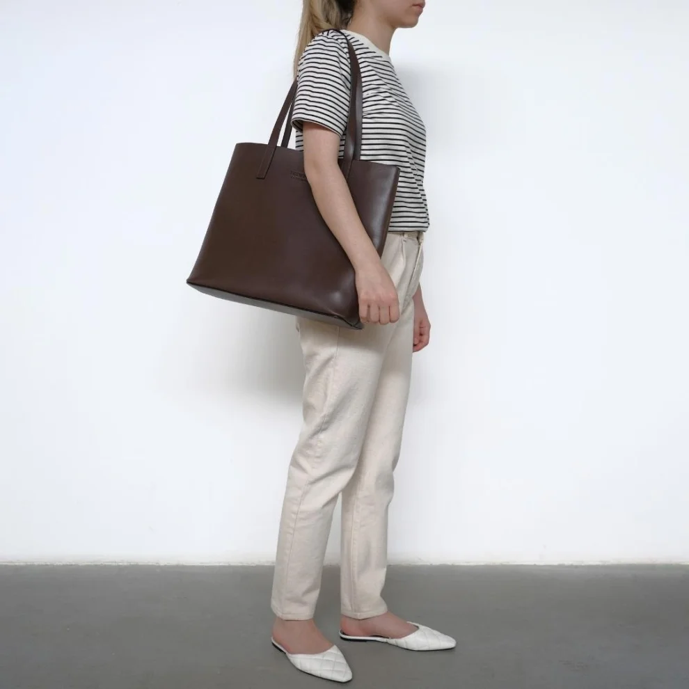 Truffaut - Adrien Tote Bag Brown | hipicon