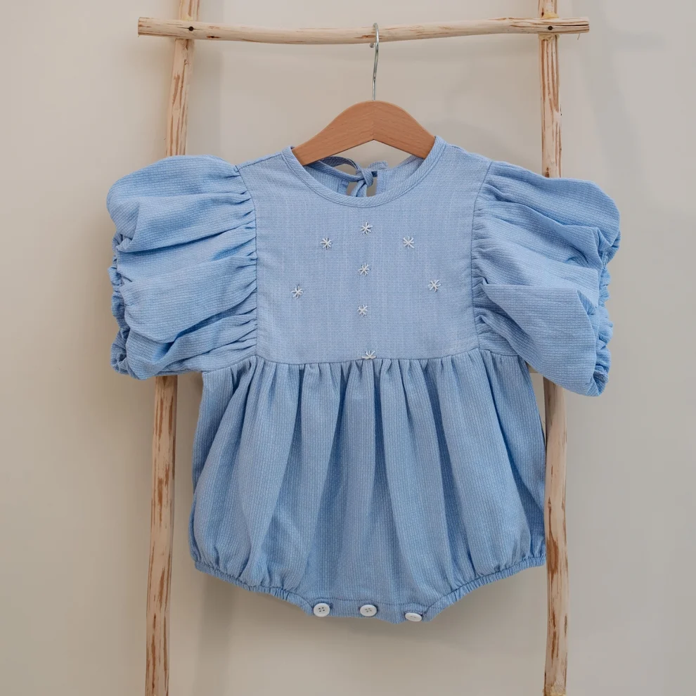 Jenny Scordamaglia Summer In Tulum Miami And Avoid