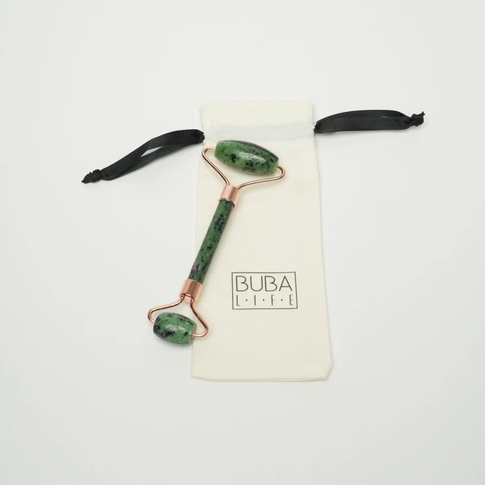 Buba Life - Ruby Zoisit Face Roller | hipicon