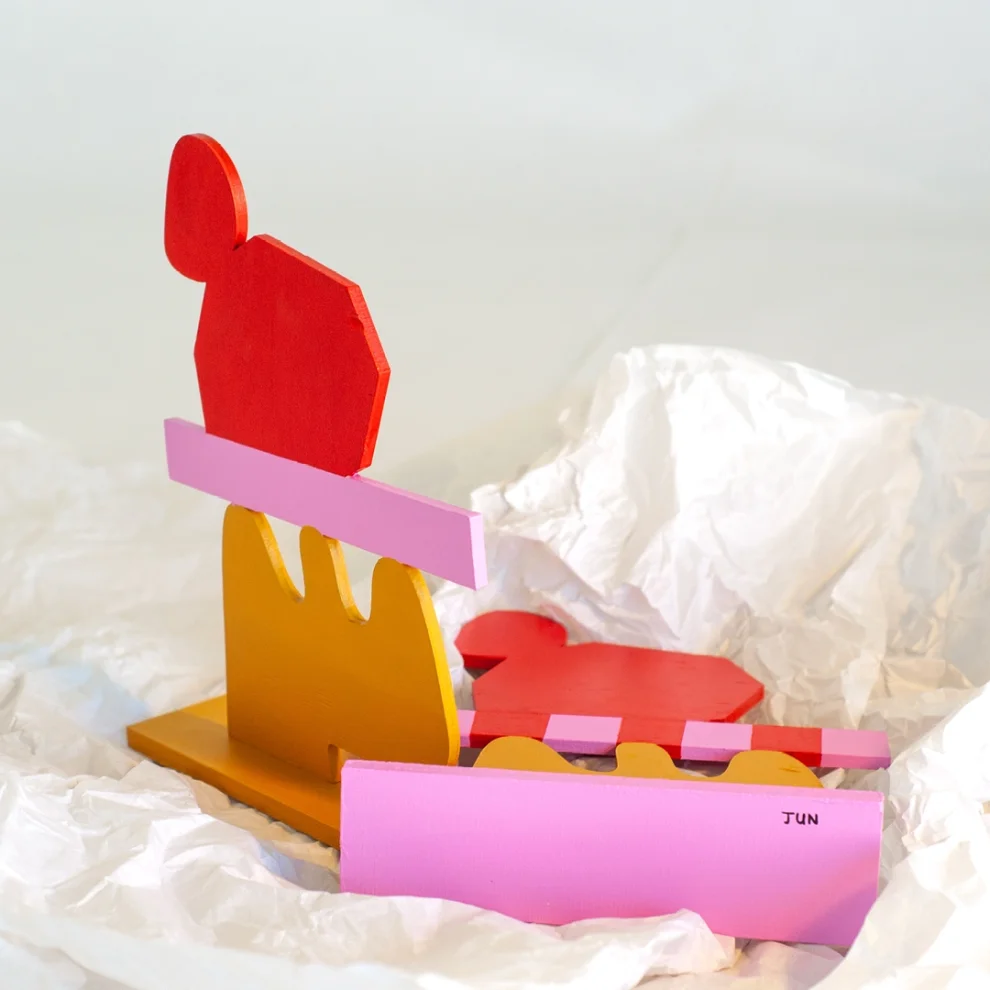 Jun Objects - Waffle Wooden Totem / Mini Sculpture | hipicon