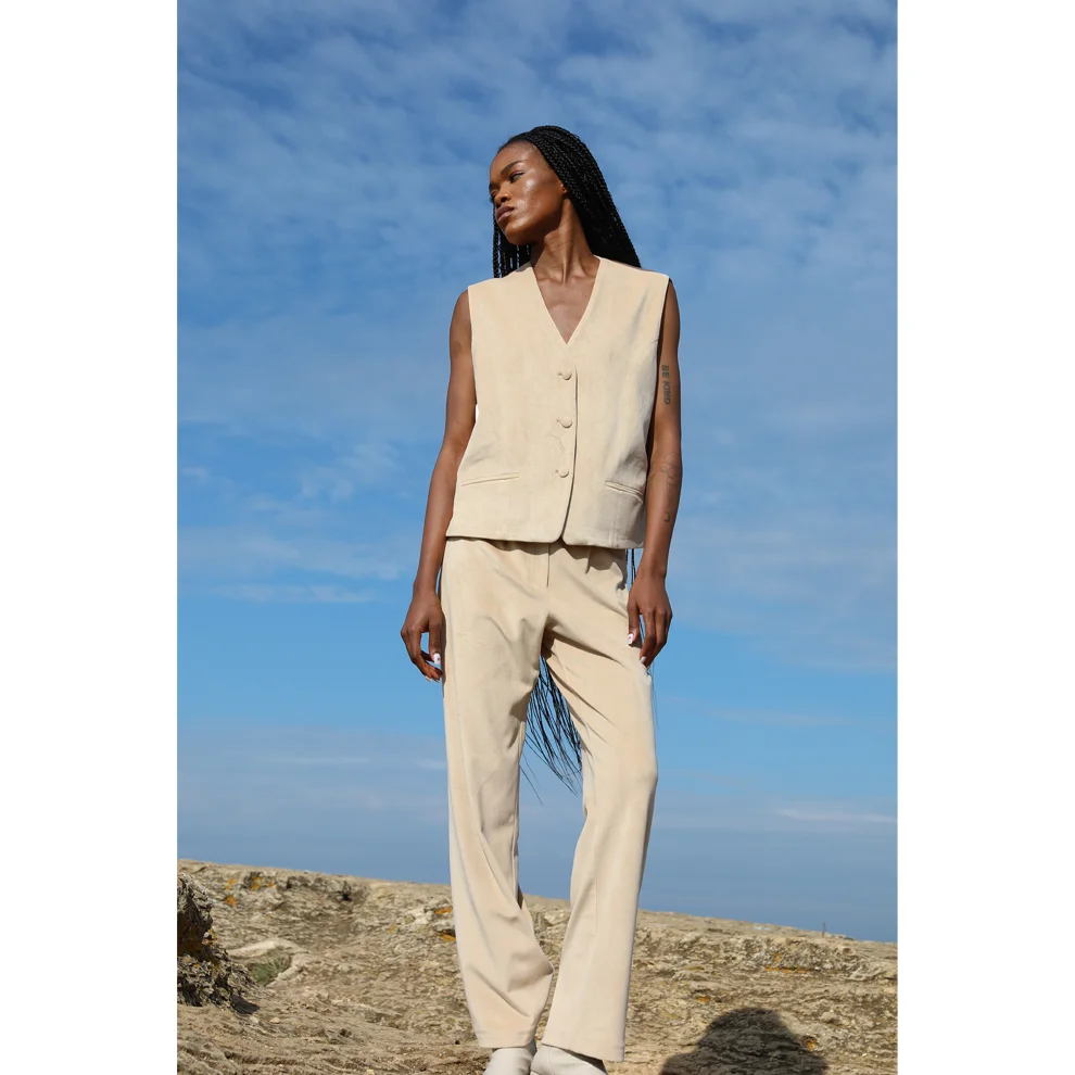 Tiny - Ines Velvet Vest S Creme | hipicon