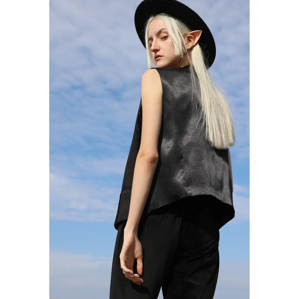 Tiny - Ines Velvet Vest S Black | hipicon
