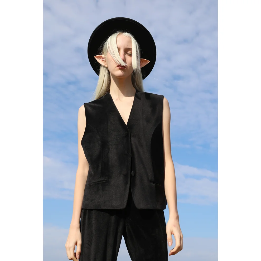Tiny - Ines Velvet Vest L Black | hipicon