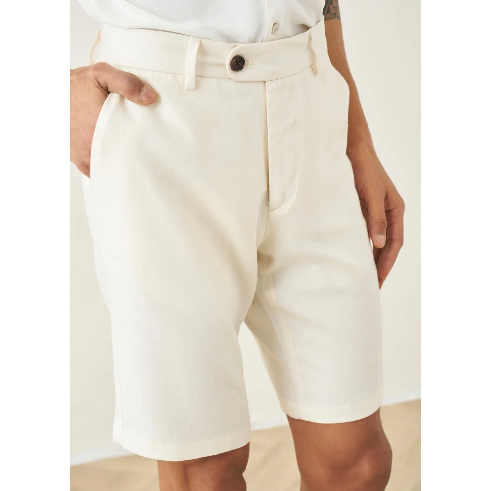 Boris Becker - Chino Shorts With Linen 36 Off-White | hipicon