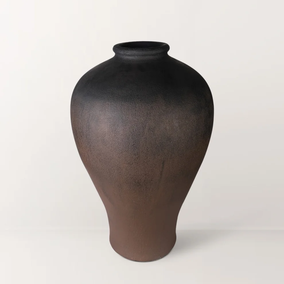 Decotta - Elsa Textured Terracotta Vase | hipicon