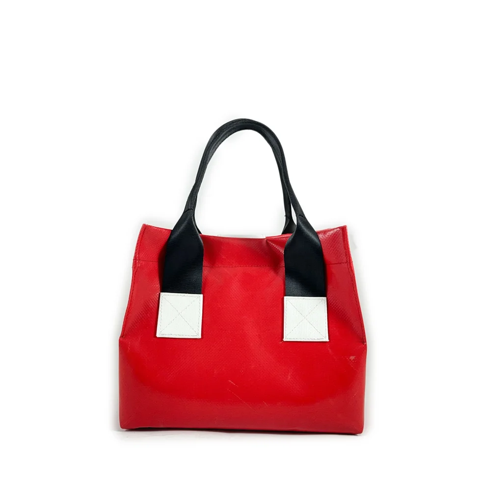 The Junk Design - J-mer | 003 - Handbag Made From Upcycled Materials ...